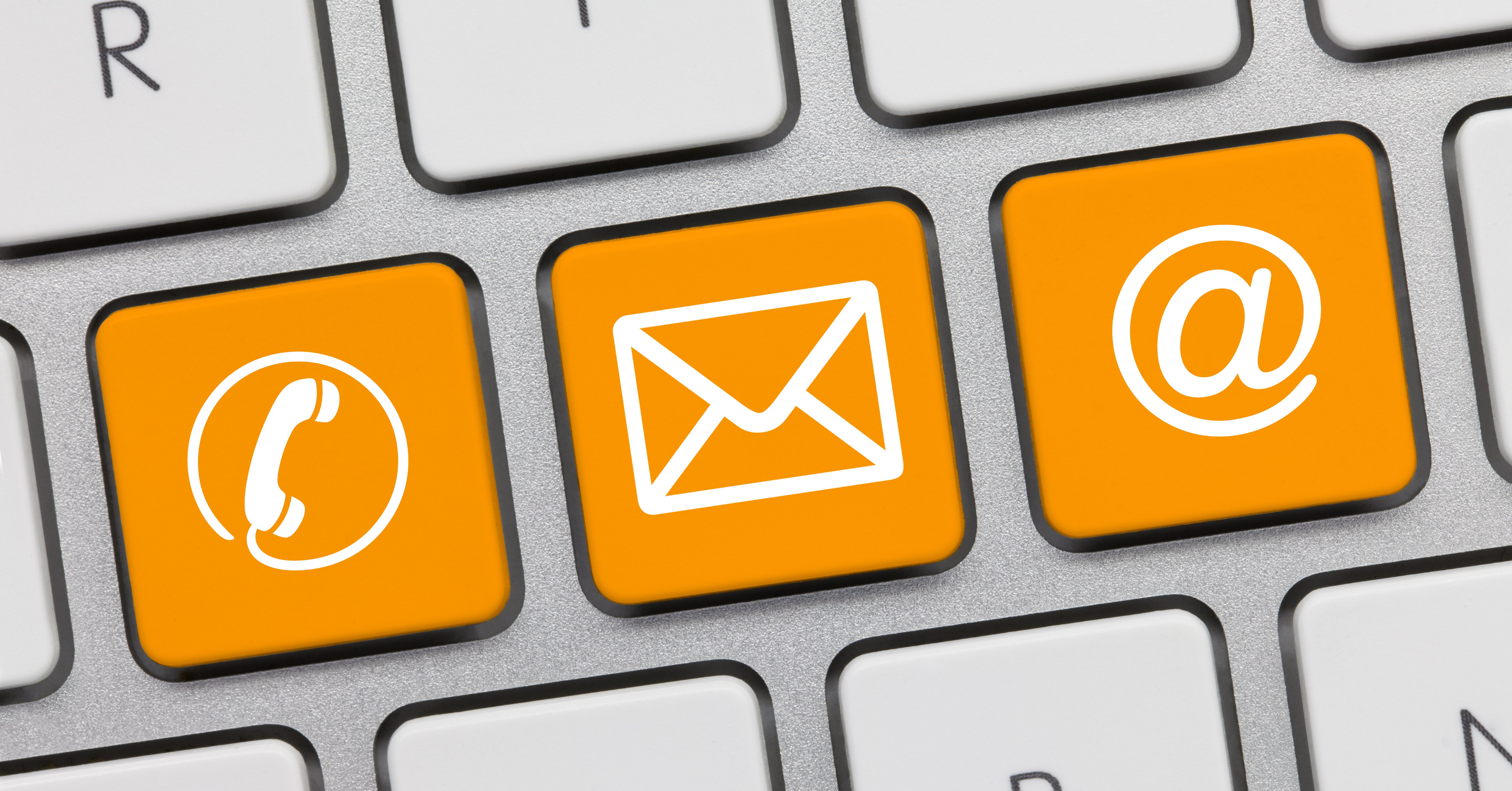 PowerPoint-Folien mit E-Mail-Funktion versehen - computerwissen.de